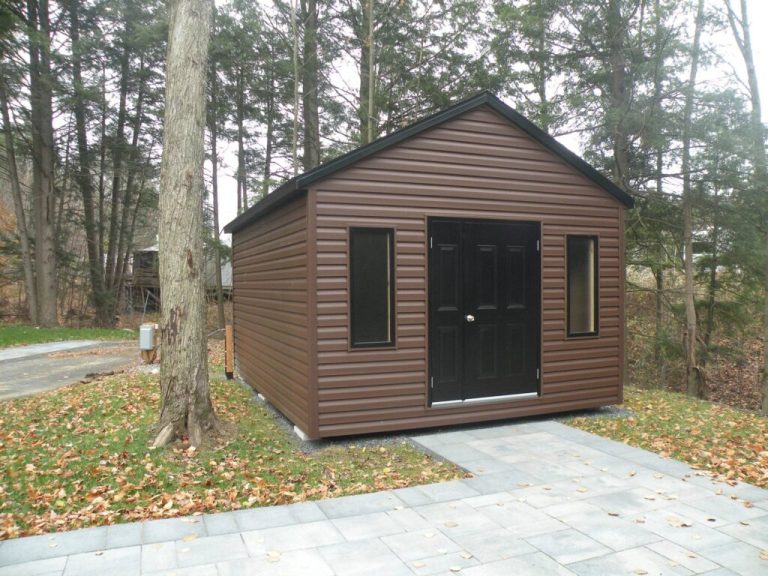 Modèles 3 – Cabanon et patio Maison Jaune